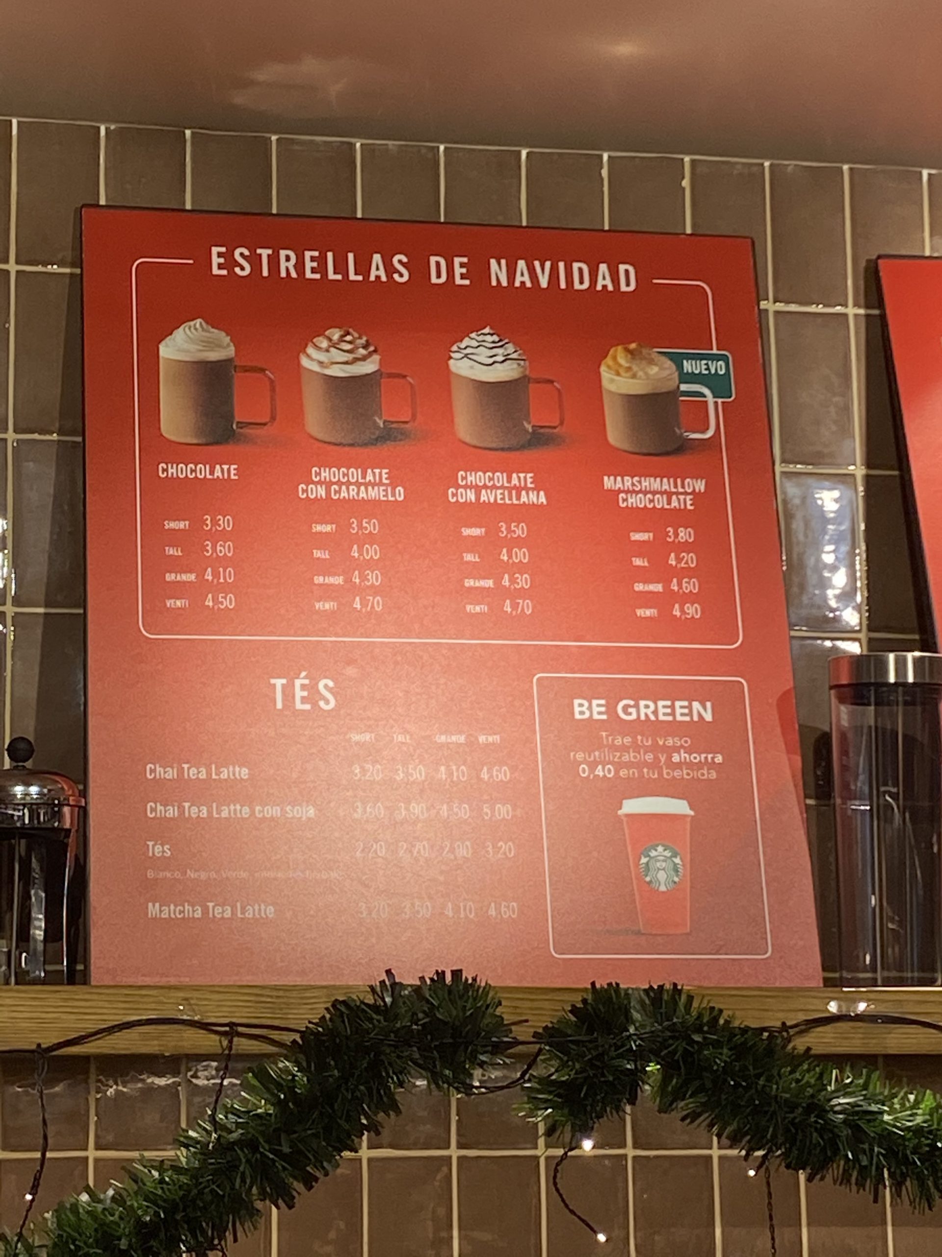 【Starbucks】スペインのスタバはこんな感じ！日本にはないメニューや限定グッズも紹介します！ | Viento de Sala